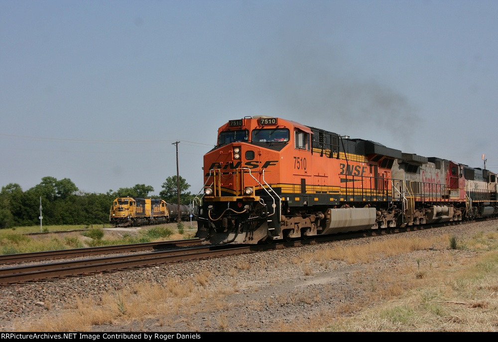 BNSF 7510